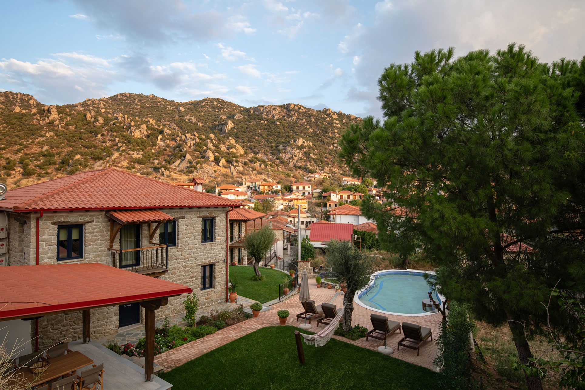 Home - Lithos Villas Apollon - Hotel